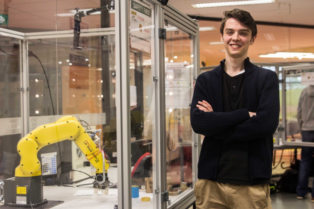 Meet a mentor: Harry Bennett – In2science